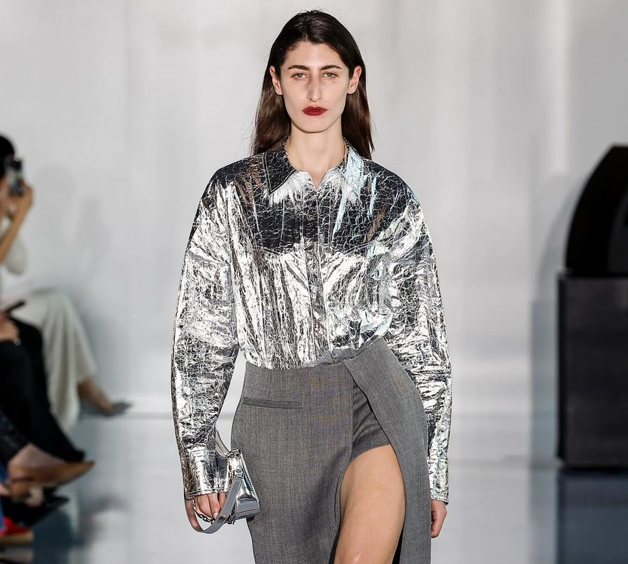 Metallic тренд як носити і з чим комбінувати сяючий одяг Читайте на Ukr Net
